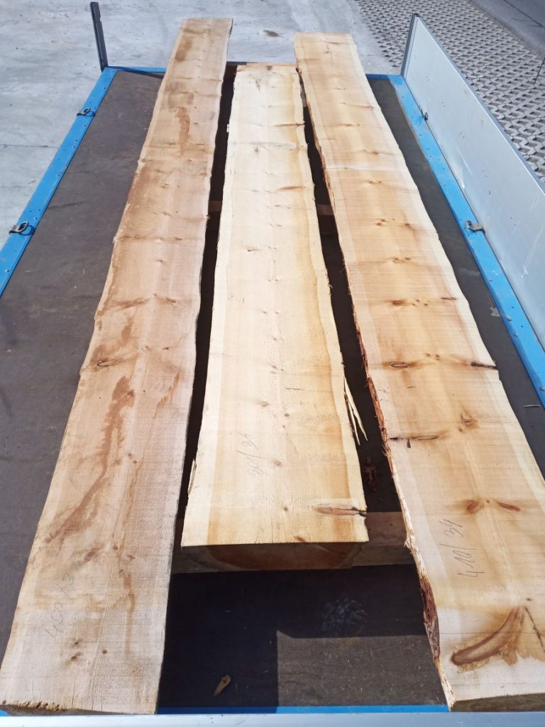 Zirbelkiefer Schnittholz Bohlen - Holz Authentisch
